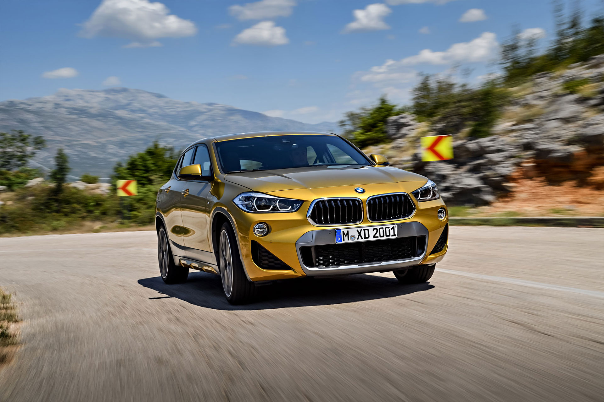 BMW X2: prezzi, dimensioni e scheda tecnica